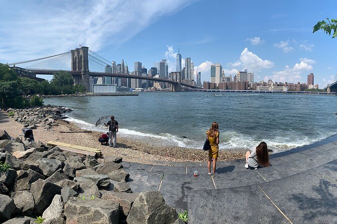 Brooklyn Heights: New York City's First Suburb - A Closer Look at the Brooklyn Heights Tour