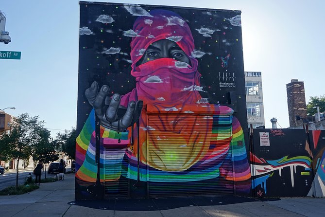 Brooklyn, Queens, and the Bronx Contrastes Tour in Spanish - Authentic Experiences from Reviewers