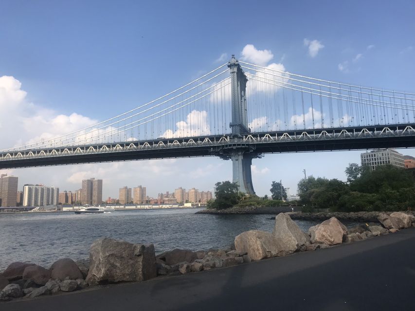 Brooklyn: The Bridge, DUMBO, & Brooklyn Heights Best of Tour - A Walk Through Brooklyn’s Most Famous Spots