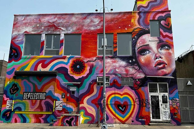 Bushwick and Williamsburg French Tour - A Deep Dive into Brooklyn’s Artistic Heart: Bushwick