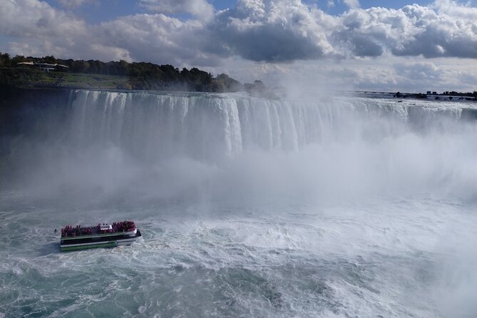 Canada/USA Incredible Wonder Tour of both sides of Niagara Falls - Practical Details and What They Mean for You  