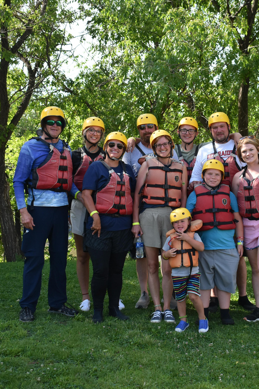 Cañon City: Family Float Rafting With Lunch, Photo & Wetsuit - The Experience in Detail