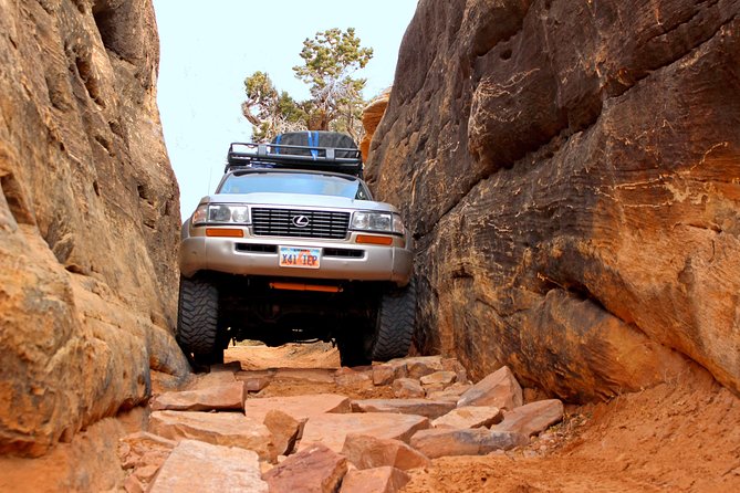 Canyonlands National Park Needles District by 4x4 - What Makes This Tour Stand Out?