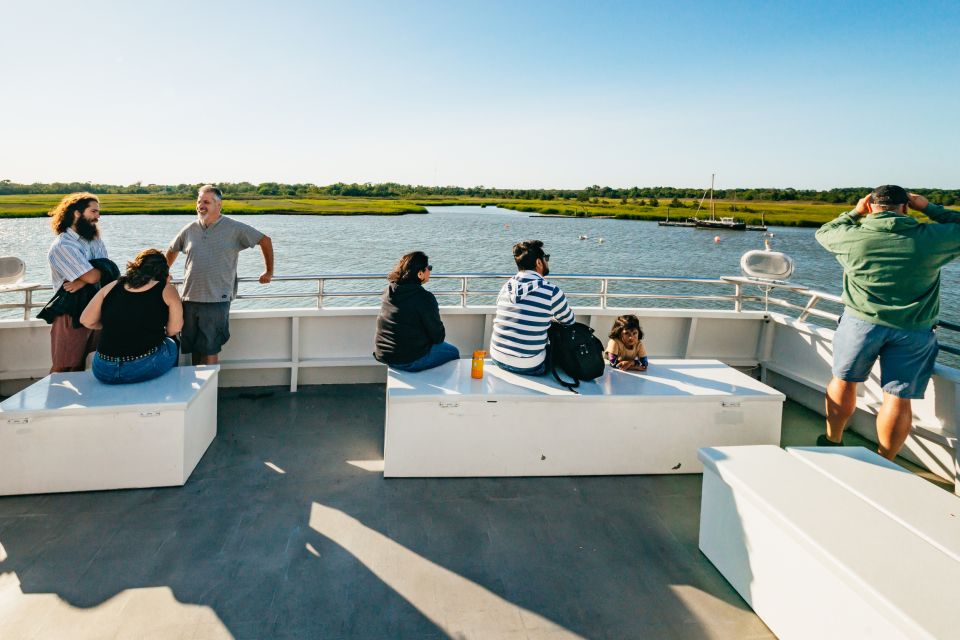 Cape May: Cape May Island Sunset Cruise & Dolphin Watching - Sunset and Photography Tips