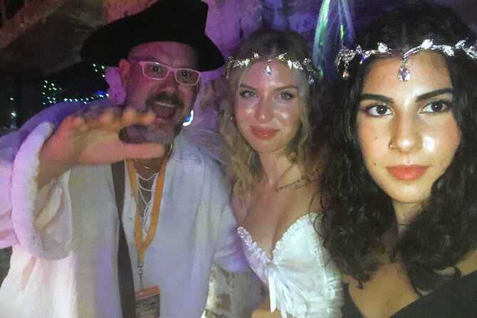 Captain Stoner's Haunted Dive Bar Crawl in Historic Savannah - The Experience: A Detailed Breakdown of the Tour