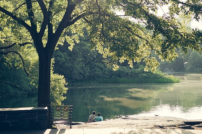Capture NYC Personalized Photo Tours with a Local Expert - Key Points