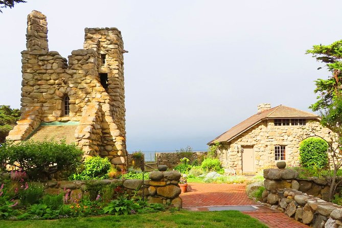 Carmel Point: A Self-Guided Audio Tour - An Authentic Look at the Carmel Point Self-Guided Tour