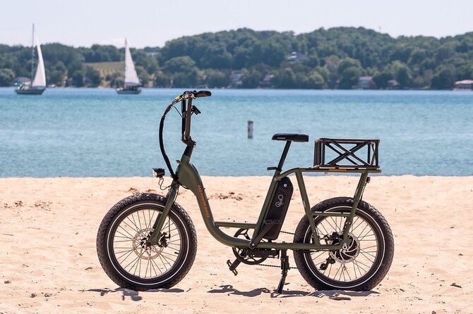 Cave Point E - Bike Tour - An In-Depth Look at the Cave Point E-Bike Tour