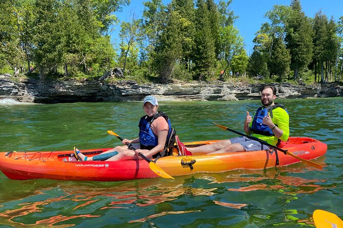 Cave Point Kayak Tour - Overview of the Experience