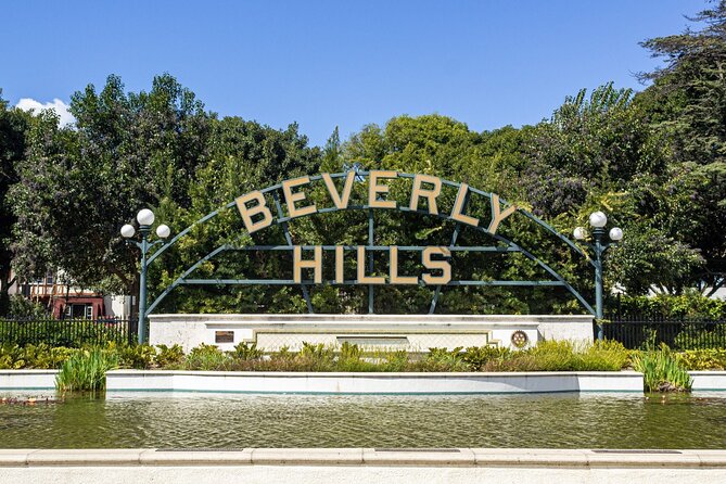 Celebrity and Lifestyle Hollywood Bus Tour - What Makes this Tour Stand Out?