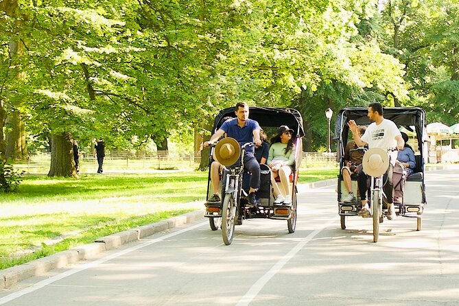 Central Park Film Spots and Celebrity Homes Pedicab Tour - Authentic Insights from Reviewers