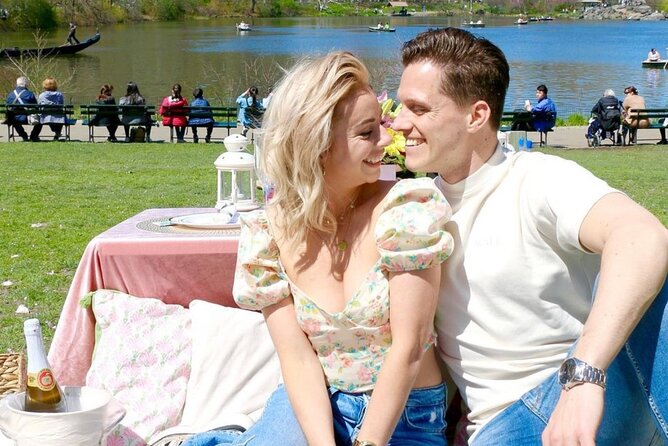 Central Park Luxury Picnic for 5 to 8 Person - Why This Picnic Is a Great Choice