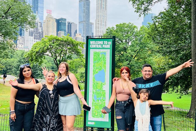 Central Park privet pedicab delux tour -1 hour - The Sum Up