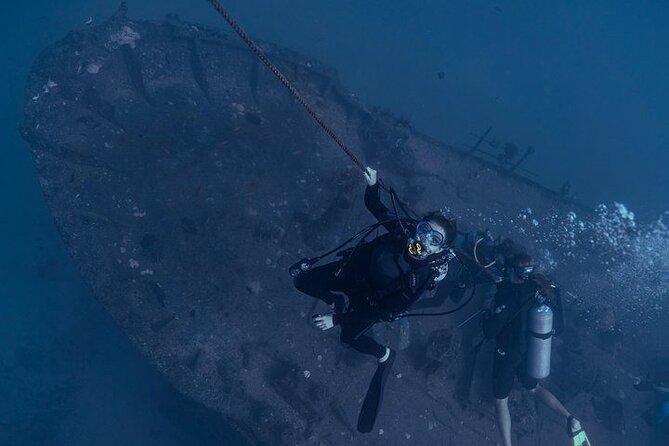Certified Divers: Best 2-Tank Wrecks & Reef Boat Dive All Inclusive From Waikiki - FAQ