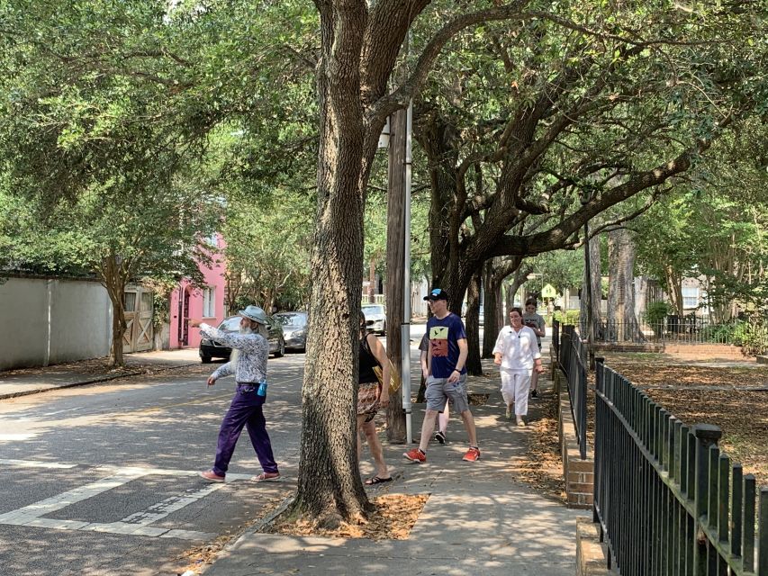 Charleston: 2-Hour Strong Women of the South History Tour - The Role of Guides and Personal Stories
