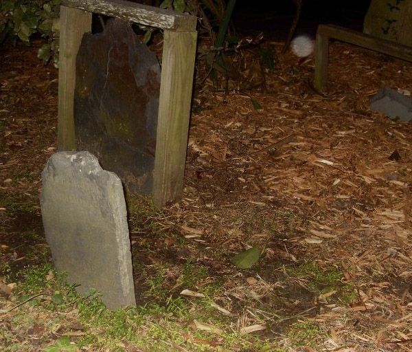 Charleston: 90-Minute Ghost & Graveyard Walking Tour - Why This Tour Works Well for You