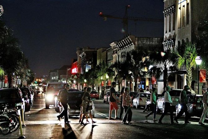Charleston Bar Hunt: Charleston Chase Bar Crawl - Key Points