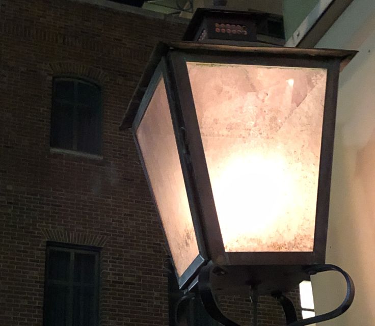 Charleston: City of the Dead Walking Ghost Tour - Tour Highlights: The Haunted Landmarks