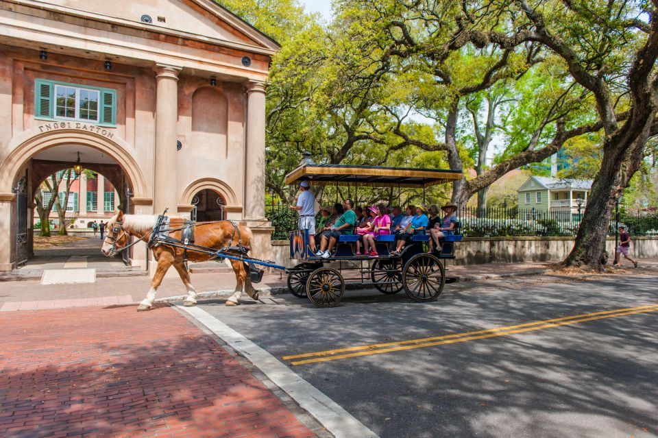 Charleston: Downtown Horse-Drawn Carriage Tour - FAQs