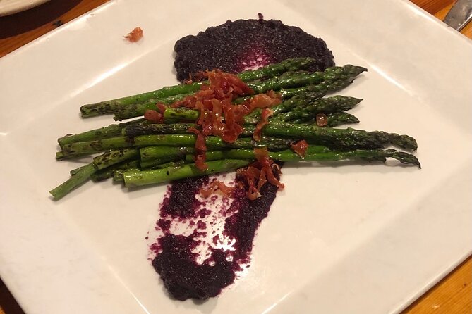 Charleston Farm-to-Table Food Tour and Chef's Challenge - Dining Experience: A Feast in the Heart of Charleston