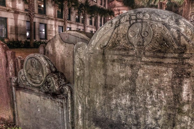 Charleston Ghost & Graveyard Night-Time Guided Walking Tour - The Itinerary: What to Expect