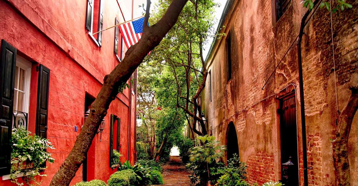Charleston: History and Architecture Guided Walking Tour - An In-Depth Look at the Charleston Tour