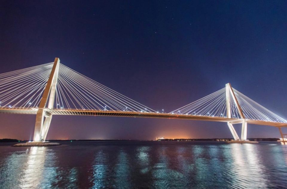 Charleston: Luxury Harbor Dinner Cruise - An In-Depth Look at the Charleston Harbour Dinner Cruise