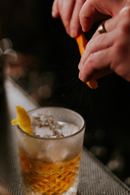 Charleston: Sip History In the "The Sun" Cocktail Class - The Details That Matter