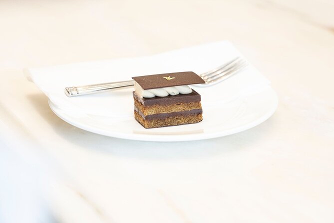 Charleston's Savor the Flavors of Upper King Street Walking Food Tour - Who Will Enjoy This Tour?