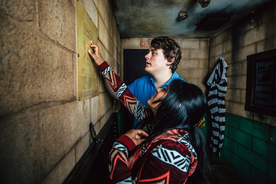Chicago: 1-Hour Escape Room Adventure - Key Points