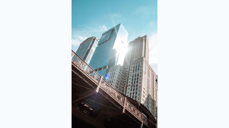 Chicago: Architecture Boat Tour with Drinks - Key Points