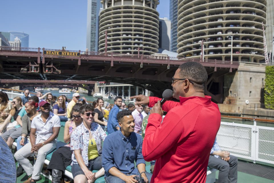 Chicago: Architecture Center Cruise on Chicago's First Lady - Who Will Love This Tour?