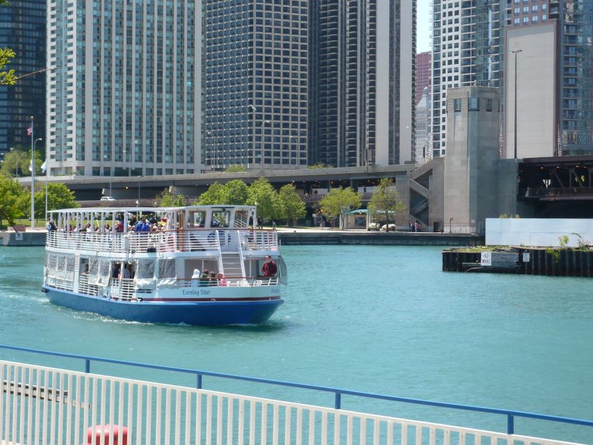 Chicago: City Minibus Tour with Optional Architecture Cruise - Starting Point and Transportation