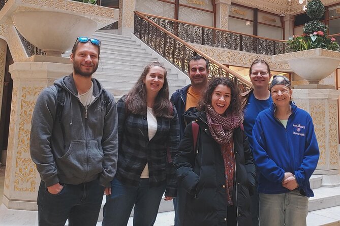 Chicago: Downtown Loop & Millennium Park 2 Hour Walking Tour - What Makes This Tour Special?