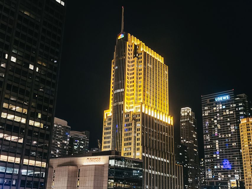Chicago: Fireworks Cruise with Lake or River Viewing Options - The Experience’s Strengths