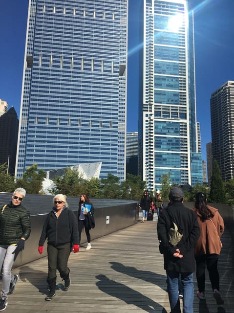 Chicago: Full-Day Guided City Tour by Bus - In Summary