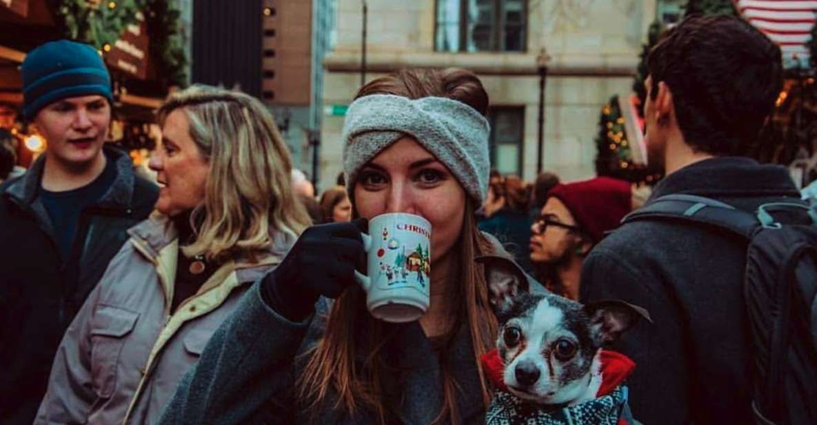 Chicago: Guided Holiday Walking Tour and Food Sampling - Why the Guides Make a Difference