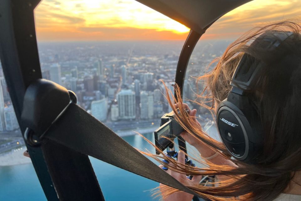 Chicago: Helicopter Tour of Chicago Skyline - Exploring the Chicago Helicopter Skyline Tour