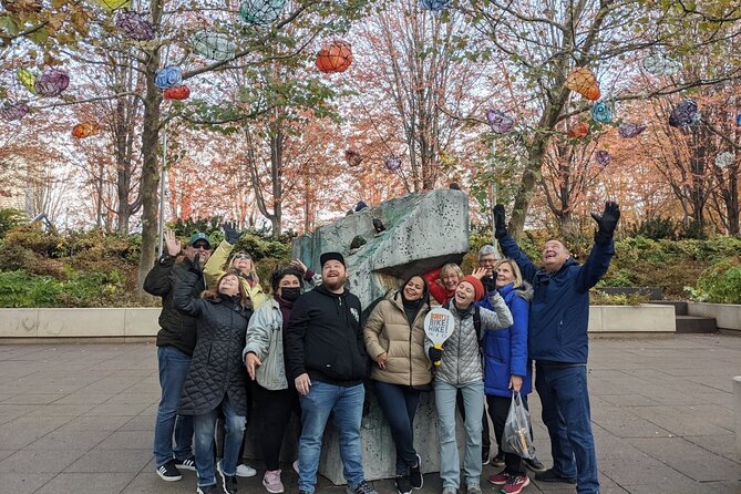 Chicago Highlights Walking Tour with Free Bike or Kayak Rental - Practical Details and Considerations
