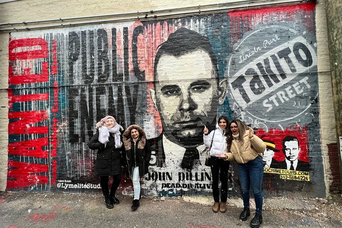 Chicago Night Crimes Tour by Bus - What It Feels Like to Be on the Tour  