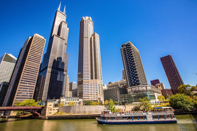 Chicago River Architecture Tour and Big Bus Hop-on Hop-off Tour - Why Choose the Chicago River & Bus Tour?