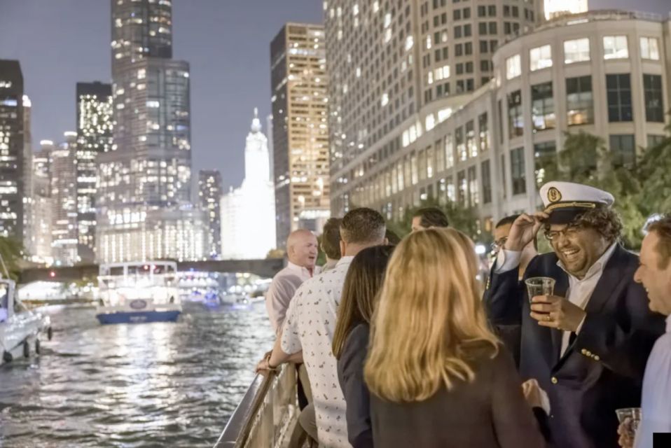 Chicago River: Guided Sunset Cocktail & Architecture Tour - Key Points