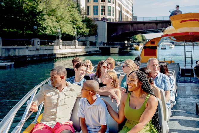 Chicago Seadog River & Lake Architectural Tour - Authentic Insights from Reviewers