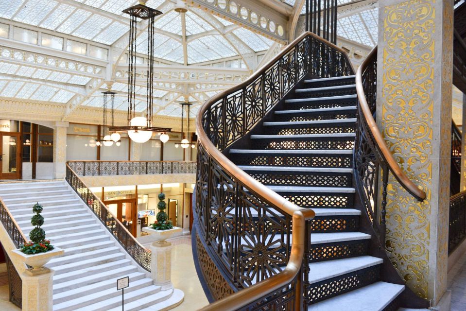 Chicago: Secret Interiors Architecture Walking Tour - FAQ