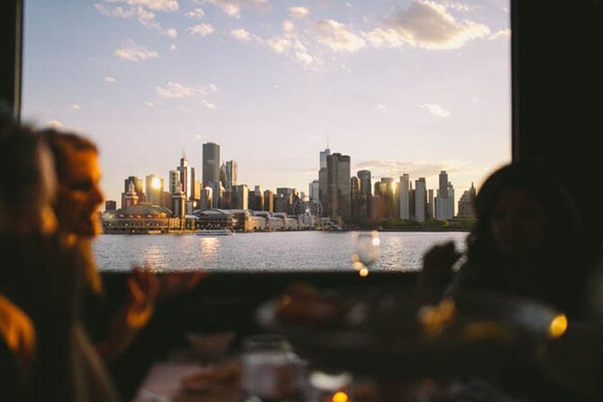 Chicago Signature Dinner Cruise on Lake Michigan - A Deep Dive into the Chicago Dinner Cruise Experience