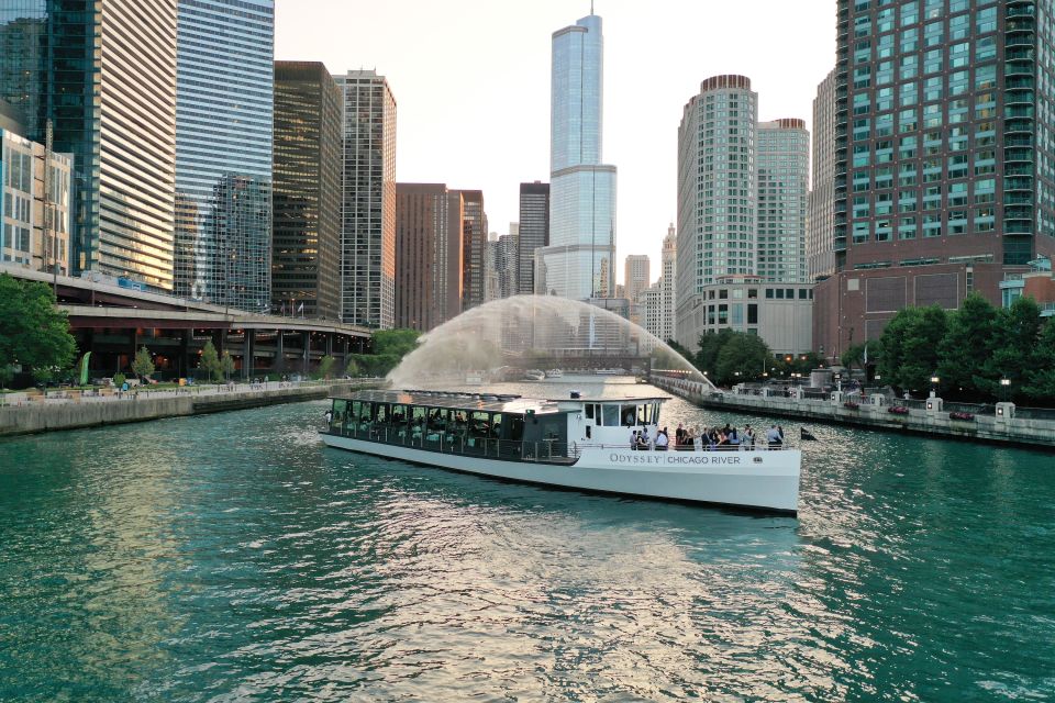 Chicago: Thanksgiving Gourmet Lunch Cruise on Chicago River - An In-Depth Look at the Thanksgiving Lunch Cruise