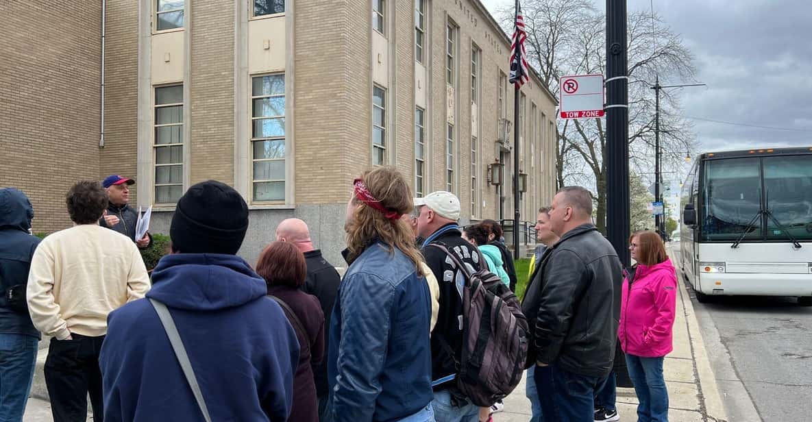 Chicago: The Devil In The White City Bus Tour - An In-Depth Look at the Tour