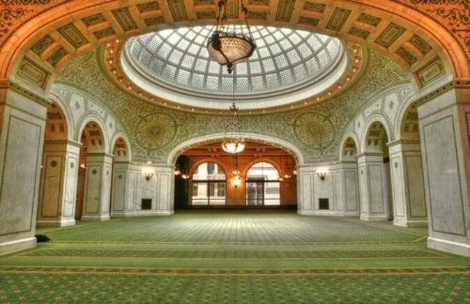 Chicago Walking Tour: Tiffany Treasures - Key Points