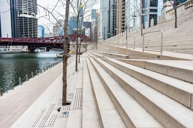 Chicago's Dark Side Self-Guided Smartphone Walking Tour - FAQ