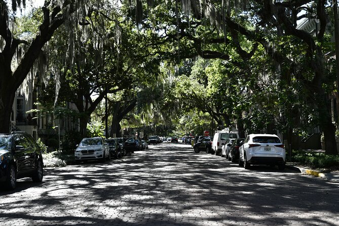Chippewa Square to Forsyth Park: A Self-Guided Audio Tour of Savannah - What Makes This Tour Stand Out?